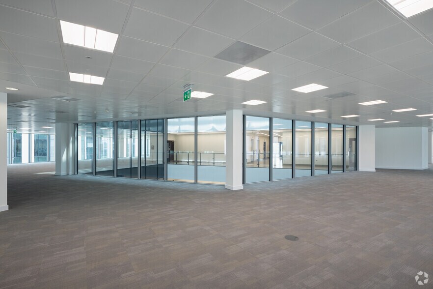 6 Wellington Place, Leeds, WYK LS1 4AP - Office For Lease Cityfeet.com