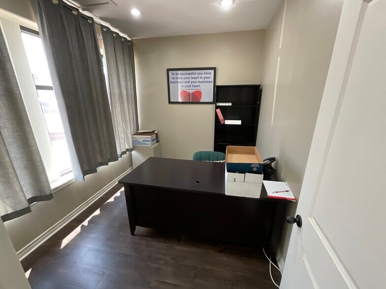 1619 6th St, Bay City, TX 77414 - Office For Sale Cityfeet.com