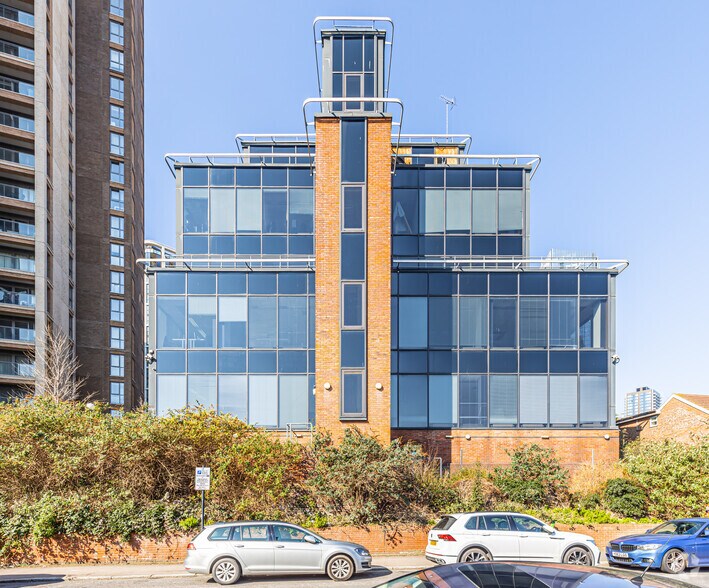 5 Limeharbour, London, LND E14 9RH - Office For Lease Cityfeet.com