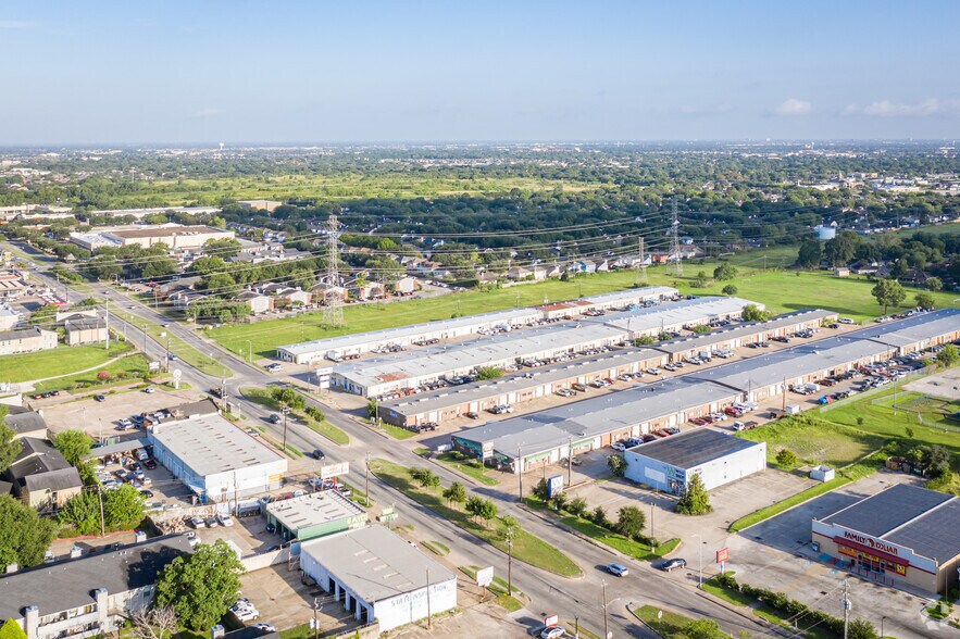 11450 Bissonnet St, Houston, TX 77099 - Industrial For Lease Cityfeet.com