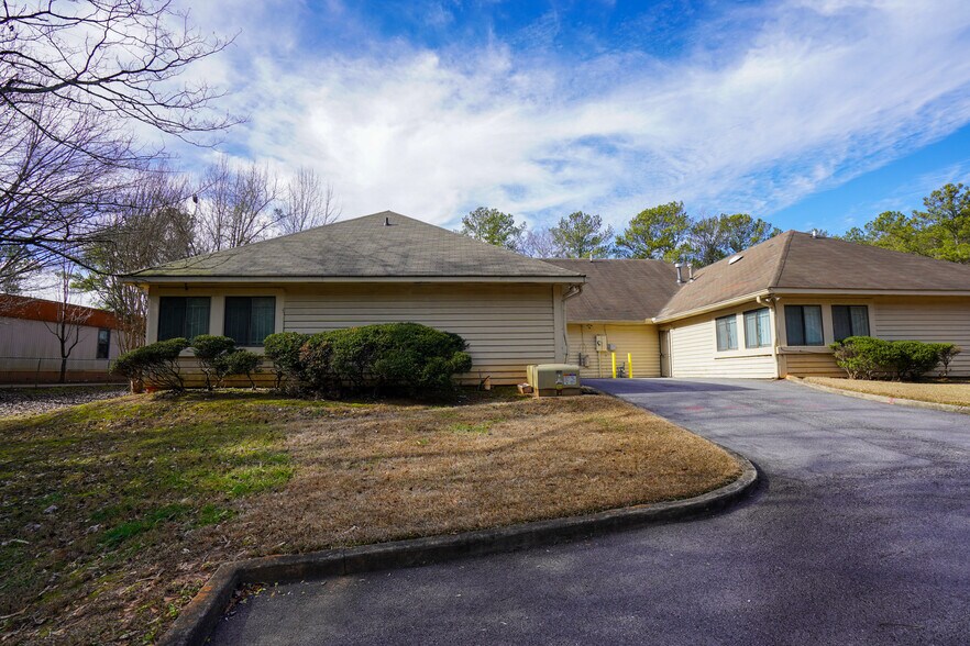 2950 Stone Hogan Connector Rd SW, Atlanta, GA 30331 - Medical For Sale ...