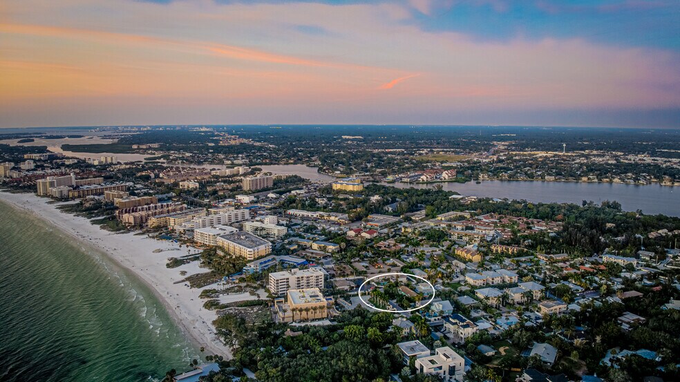 6905 Point of Rocks Rd, Sarasota, FL 34242 - Hotel For Sale Cityfeet.com