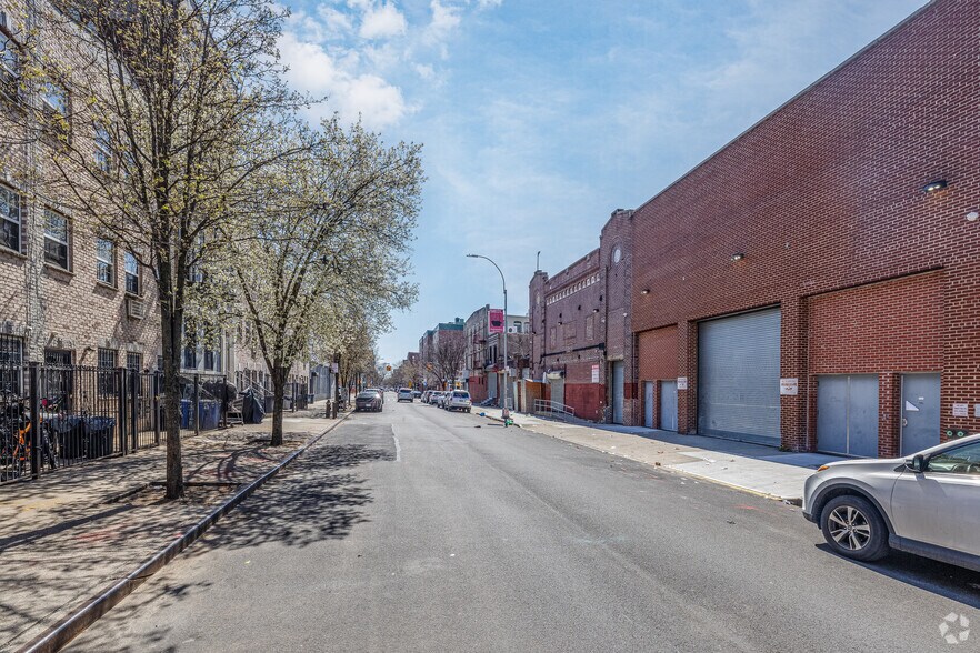 302 Sheffield Ave, Brooklyn, NY 11207 - Warehouse For Sale Cityfeet.com