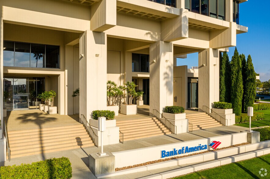 500 Newport Center Dr, Newport Beach, CA 92660 - Office For Lease ...