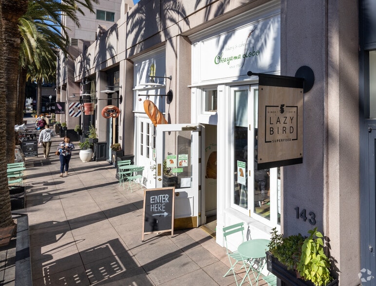 131-195 W Center Street Promenade, Anaheim, CA 92805 - Storefront For ...