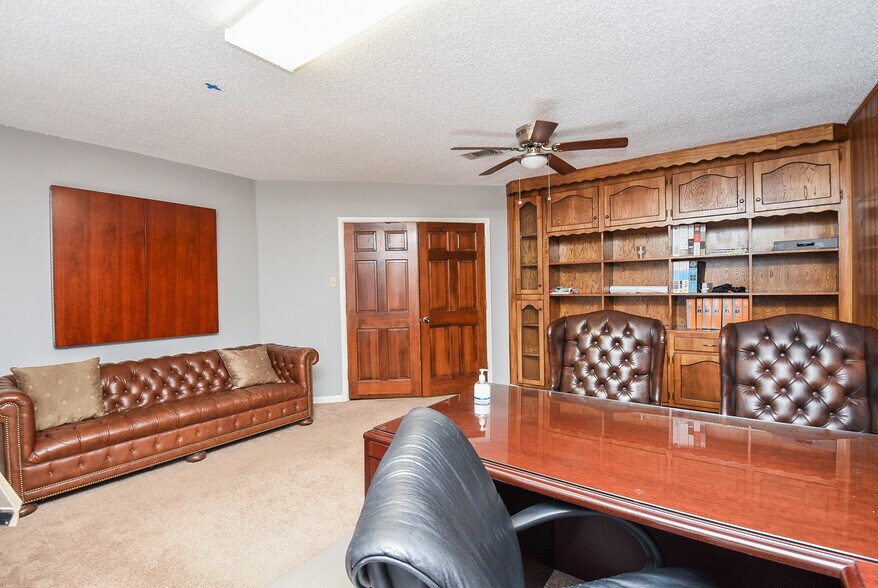 2407 McCarty St, Houston, TX 77029 - Office For Sale Cityfeet.com