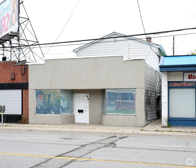 94 Kenilworth Ave N, Hamilton, ON L8H 4R8 - Storefront Retail ...