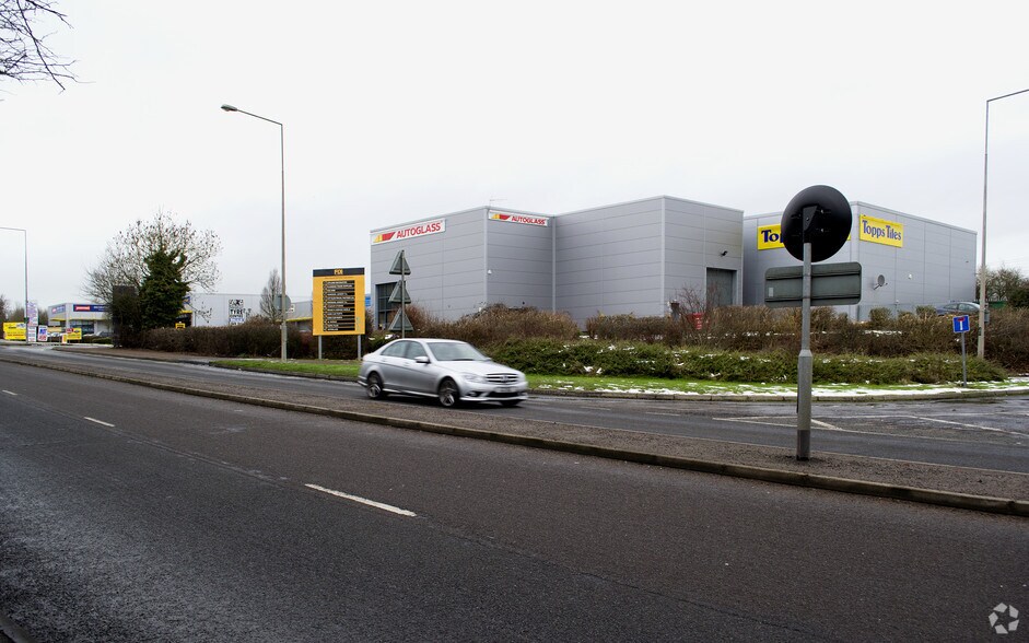 Watling St, Milton Keynes, BKM MK6 4AE - Industrial For Lease Cityfeet.com