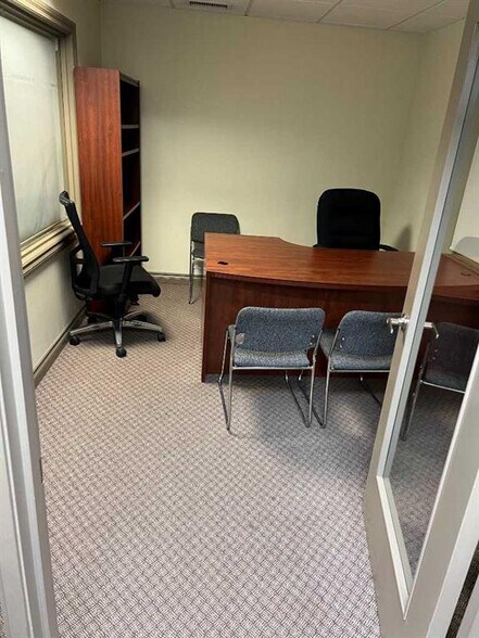 7 Westwinds Cres NE, Calgary, AB T3J 5H2 - Storefront Retail Office For ...