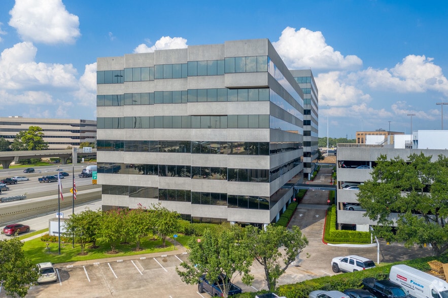 2727 North Loop W, Houston, TX 77008 - Office For Lease Cityfeet.com