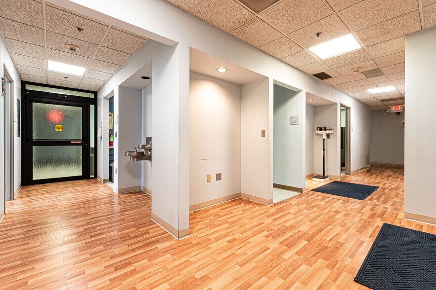 1260 W Higgins Rd, Hoffman Estates, IL 60169 - Office Cityfeet.com