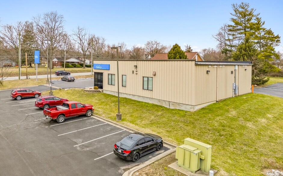 2340 N State Highway 7, North Vernon, IN 47265 - General Retail For ...