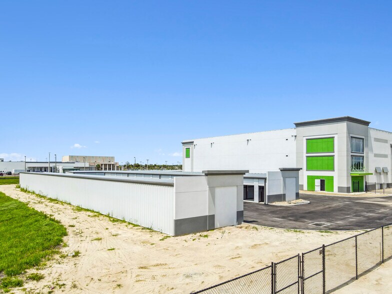 2481 Malabar NW rd, Palm Bay, FL 32907 - Self Storage For Sale Cityfeet.com