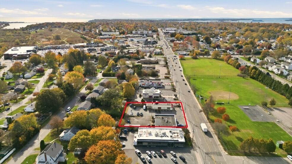 651 W Main Rd, Middletown, RI 02842 - General Retail For Sale Cityfeet.com