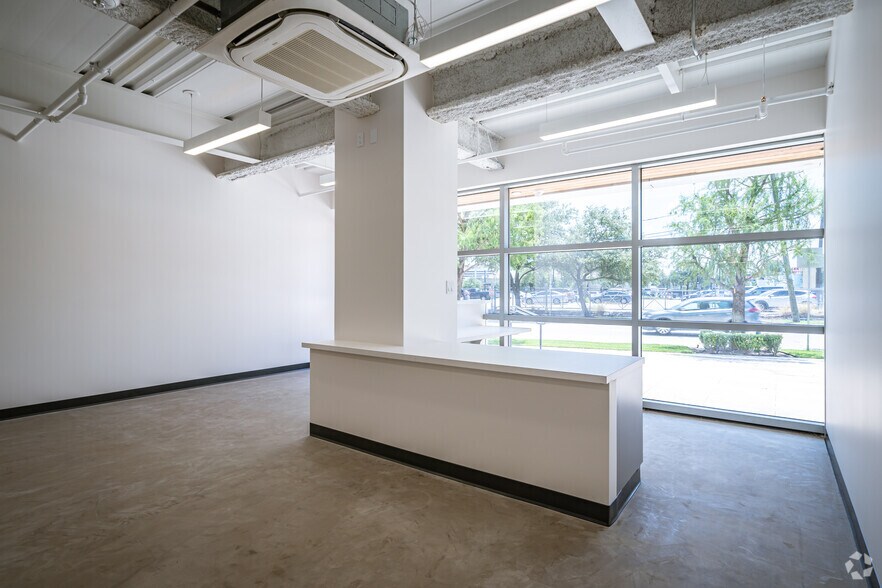 2100 Travis St, Houston, TX 77002 - Office For Lease Cityfeet.com
