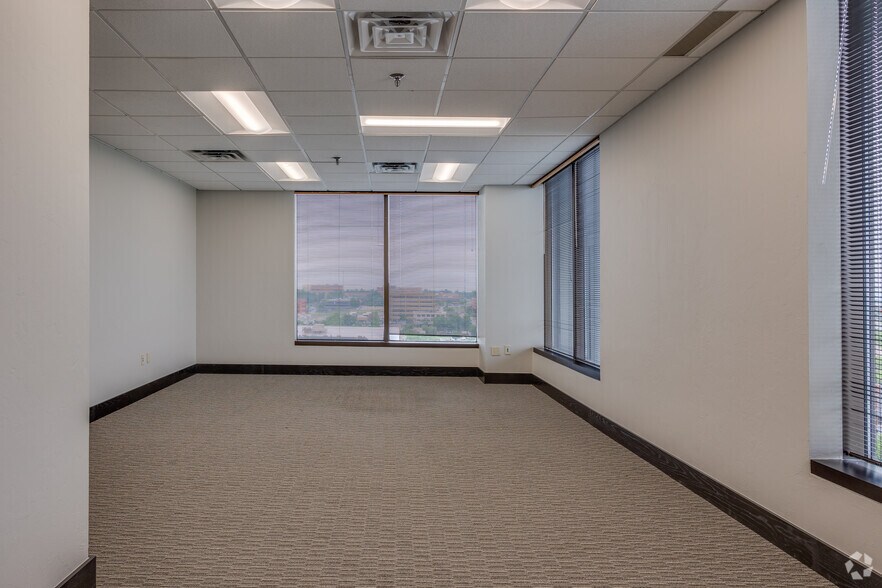 3030 NW Expressway, Oklahoma City, OK 73112 - Office For Lease Cityfeet.com