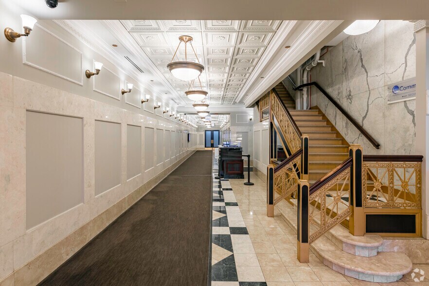 17 N State St, Chicago, IL 60602 - Office For Lease Cityfeet.com