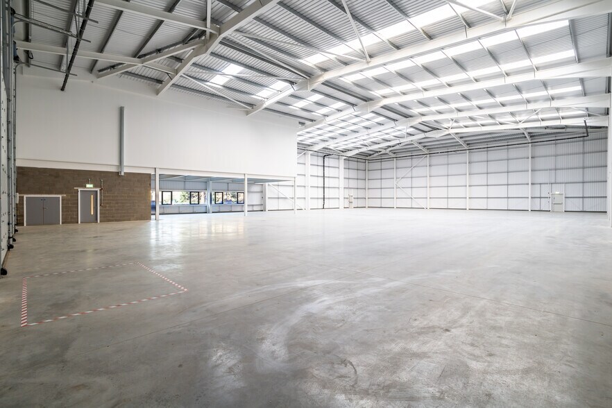 Hollin Ln, Milton Keynes, BKM MK12 6HT - Industrial For Lease Cityfeet.com