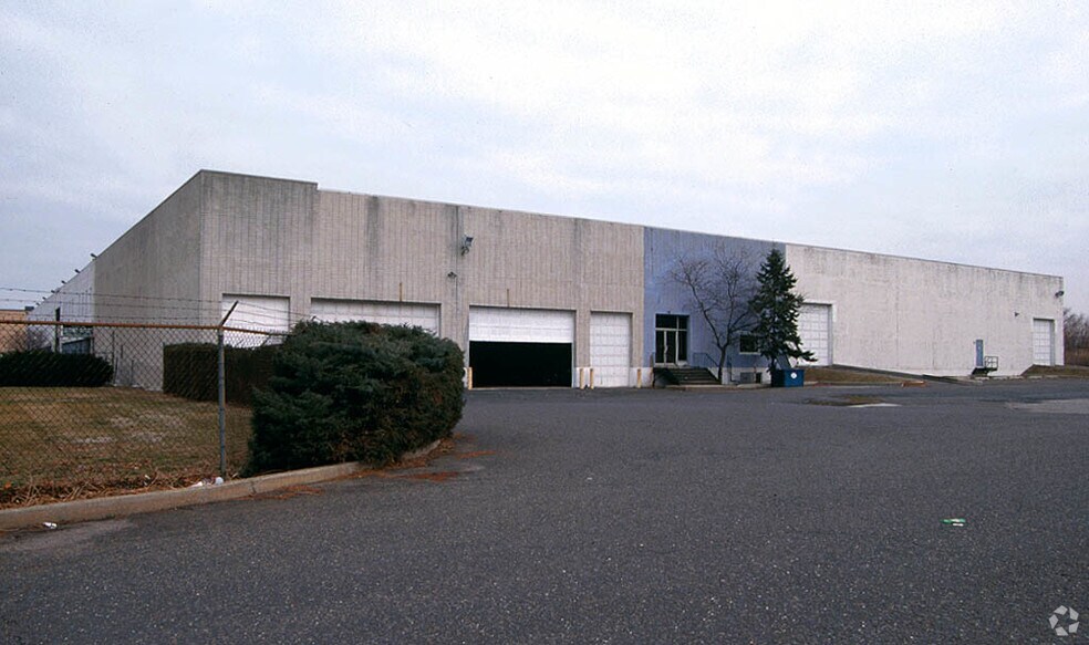 80-90 Enterprise Ave, Secaucus, NJ 07094 - Industrial For Lease ...
