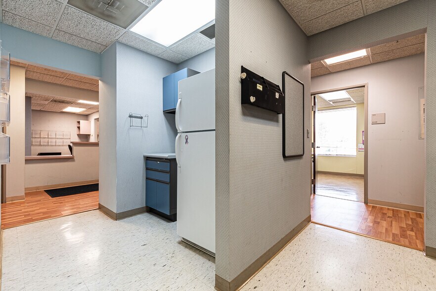 1260 W Higgins Rd, Hoffman Estates, IL 60169 - Office Cityfeet.com