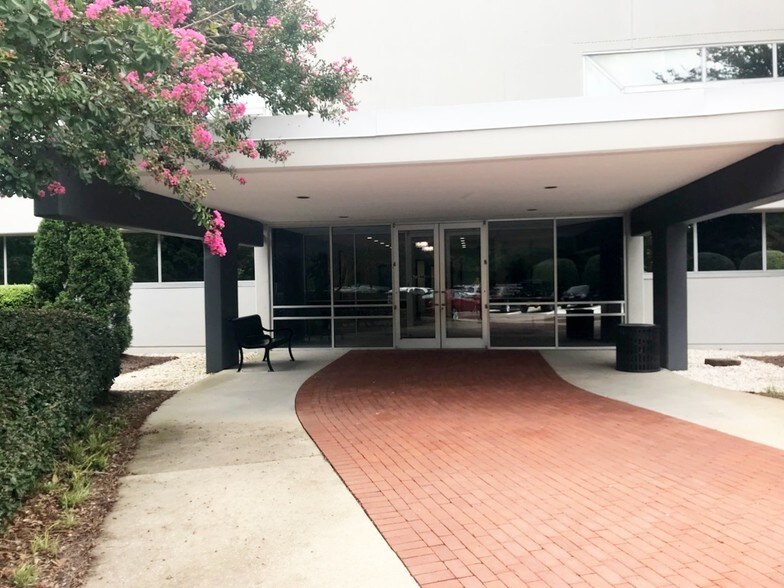 5711 Six Forks Rd, Raleigh, NC 27609 - Office For Lease Cityfeet.com